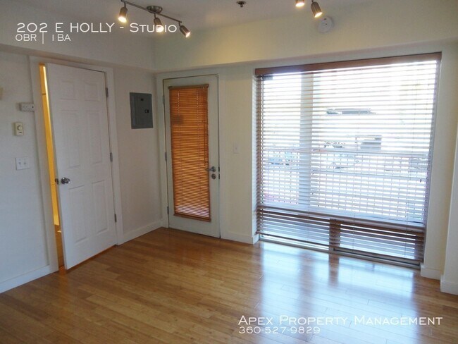 DOWNTOWN - Gateway Lofts - 202 E Holly St Bellingham WA 98227 ...