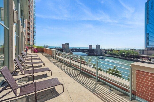 415 E North Water St - 415 E North Water St Chicago IL 60611 ...