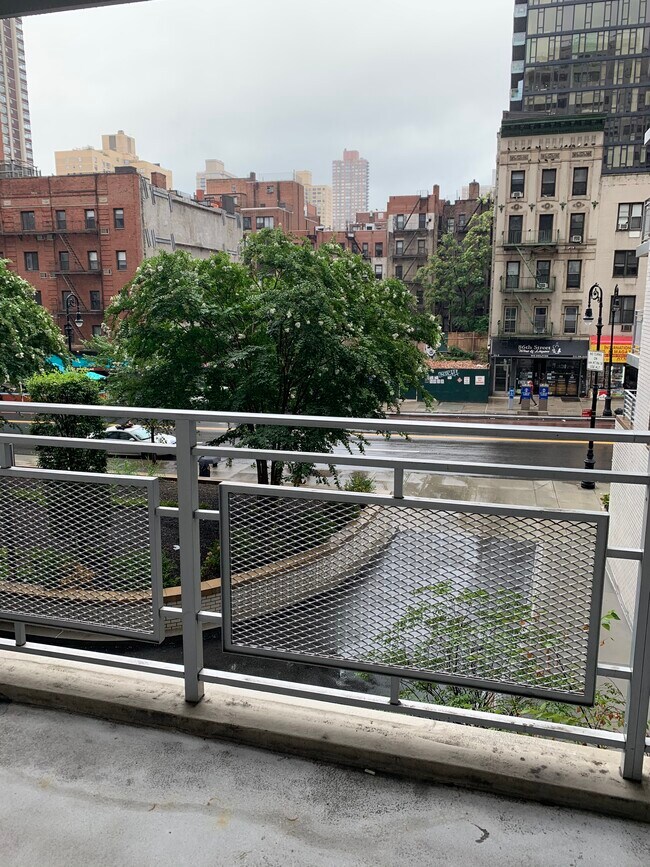 Yorkshire Towers - New York, NY | Apartment Finder