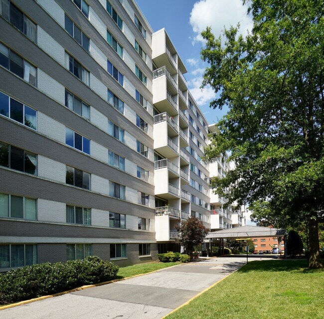 4977 Battery Ln - 4977 Battery Ln Bethesda MD 20814 | Apartment Finder