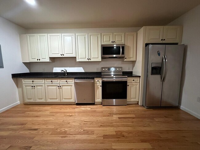 265 Essex St - 265 Essex St Lawrence MA 01840 | Apartment Finder