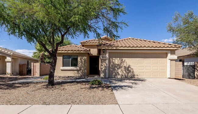 7350 S Pacific Willow Dr - 7350 S Pacific Willow Dr Tucson AZ 85747 ...
