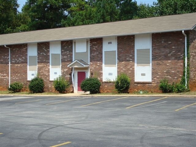 Conley Square - 950 Conley Rd SE Atlanta GA 30354 | Apartment Finder