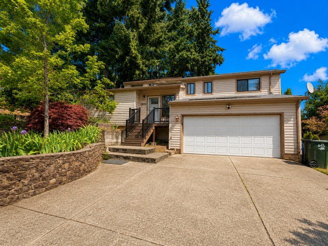 Beautiful 4 Bed, 2 Bath Single Family Home 2 Attached Car Garage and ...