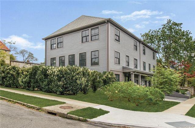 210 Carol Ave - 210 Carol Ave Village of Pelham NY 10803 | Apartment Finder