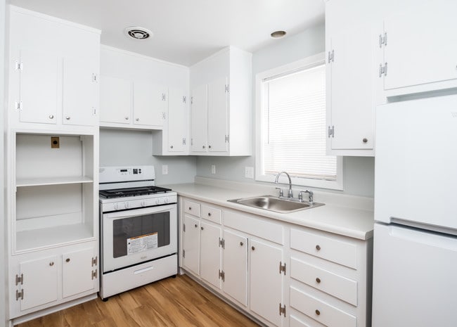 Nottingham South - 707 Nottingham Rd Baltimore MD 21229 | Apartment Finder