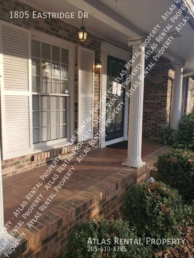 **Stunning Renovated Ranch Home: Modern Li... - 1805 Eastridge Dr ...