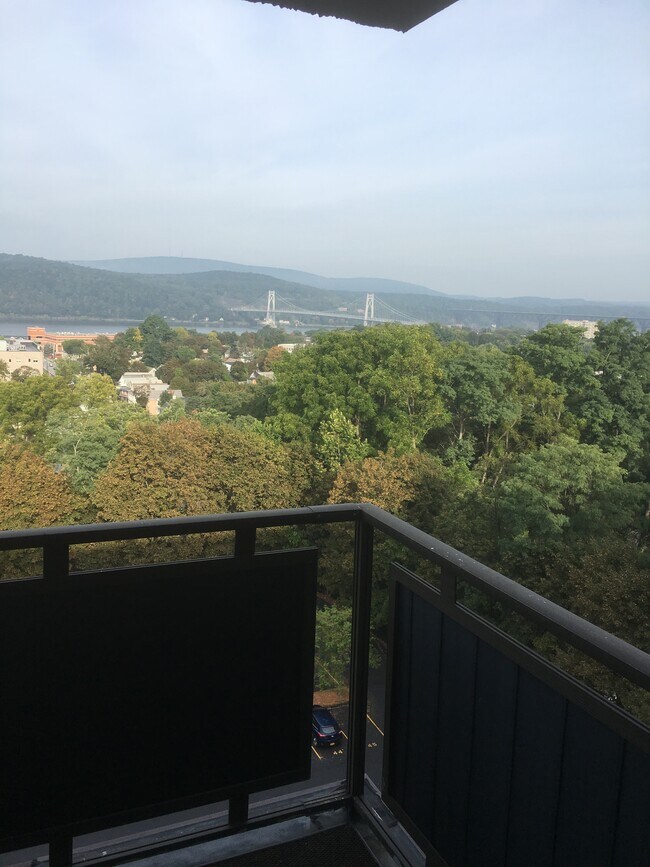 160 Academy St - 160 Academy St Poughkeepsie NY 12601 | Apartment Finder