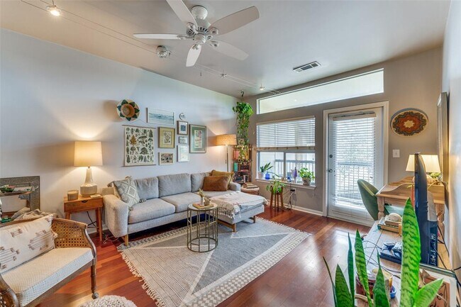 2209 Hancock Dr - 2209 Hancock Dr Austin TX 78756 | Apartment Finder