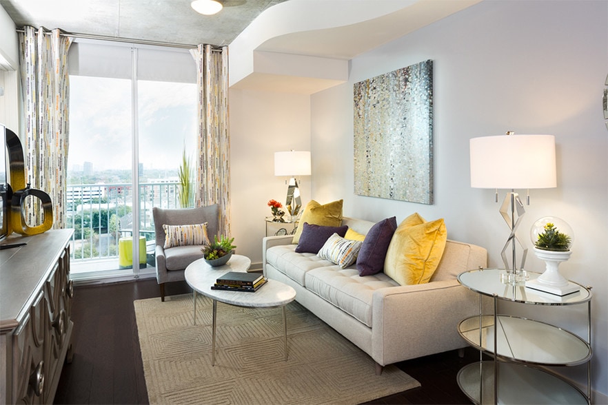 SkyHouse River Oaks Apartments - 2031 Westcreek Ln Houston TX 77027 ...