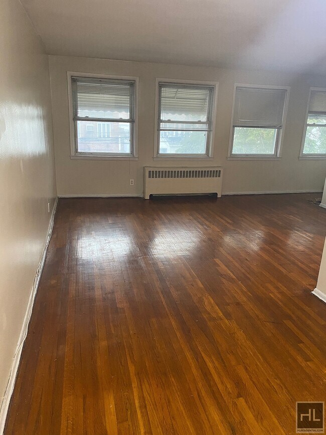 70 DRIVE - 90-22-90-70 70th Dr Queens NY 11375 | Apartment Finder