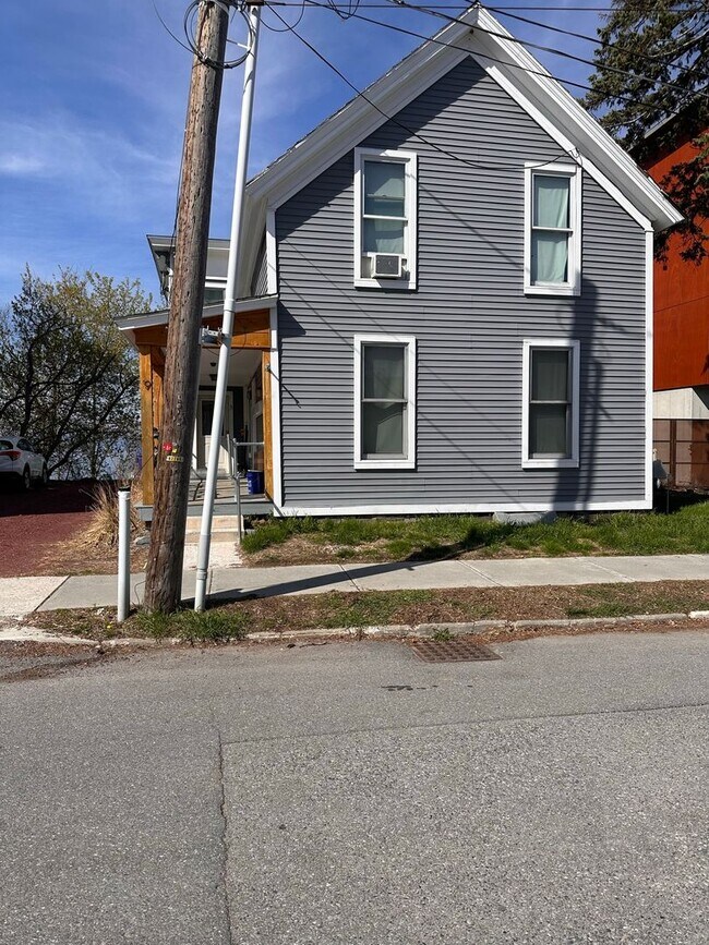 9 Lakeview Terrace - 9 Lakeview Terrace Burlington VT 05401 | Apartment ...