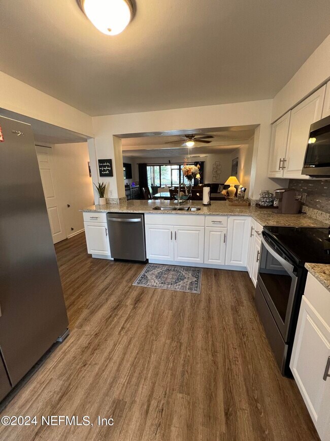 7873 Bahia Vista Ct - 7873 Bahia Vista Ct Jacksonville FL 32256 ...