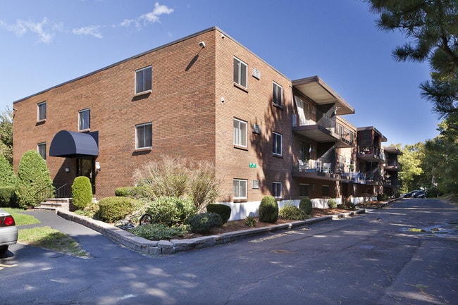 Warden Place - 5 Warden St Saugus MA 01906 | Apartment Finder