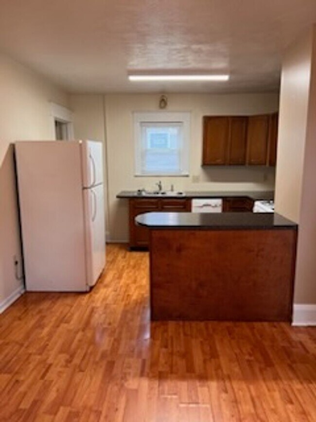 407 Churchill Rd. - 407 Churchill Rd Girard OH 44420 | Apartment Finder