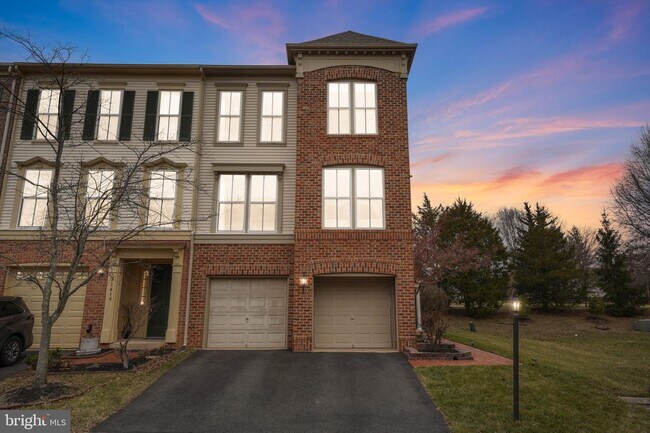 21417 Falling Rock Terrace - 21417 Falling Rock Terrace Broadlands VA ...