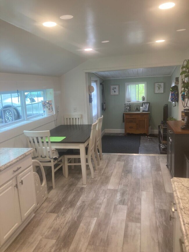 3 bed room 2 bath in Himrod NY - 747 Rice Rd Himrod NY 14842 ...