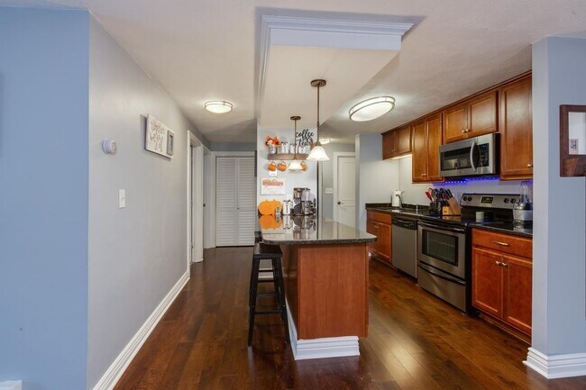 31 Andrew St - 31 Andrew St Manchester NH 03104 | Apartment Finder