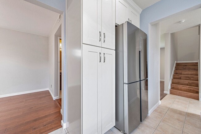 Beautiful Two Bedroom, 1.5 Bathroom House. Convenient Downtown San Jose ...