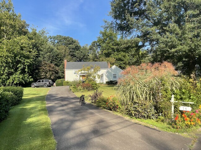74 Mansion Rd - 74 Mansion Rd Wallingford CT 06492 | Apartment Finder