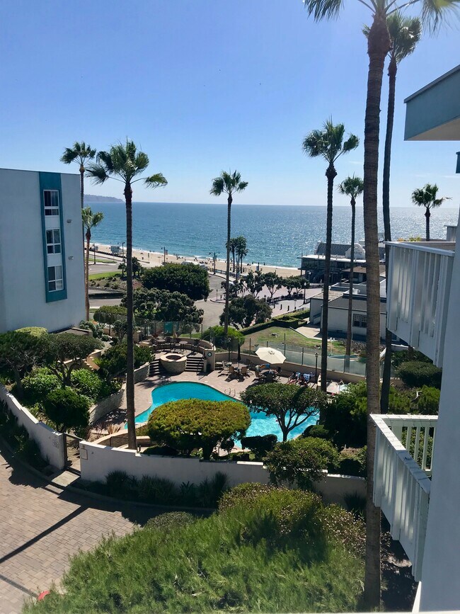 660 The Village - 660 The Village Redondo Beach CA 90277 | Apartment Finder