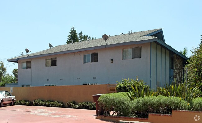 2048 S Haster St - 2048 S Haster St Anaheim CA 92802 | Apartment Finder