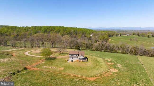 7807 Old Rapidan Rd - 7807 Old Rapidan Rd Rapidan VA 22733 | Apartment ...