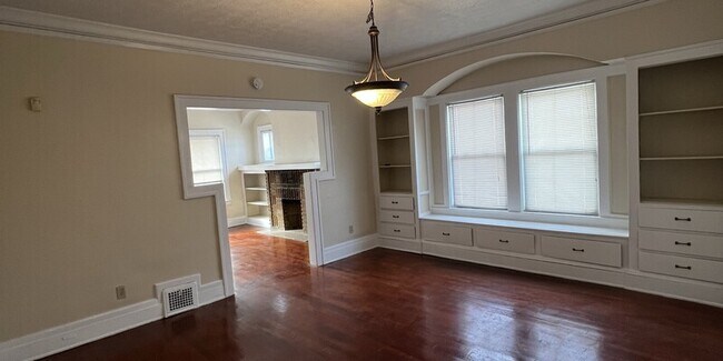 Hoday- 12401 Larchmere Ave - 12401 Woodland Ave Cleveland OH 44120 ...