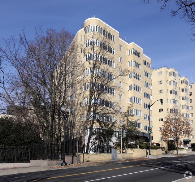 Highview Towers - 2700 Wisconsin Ave NW Washington DC 20007 | Apartment ...