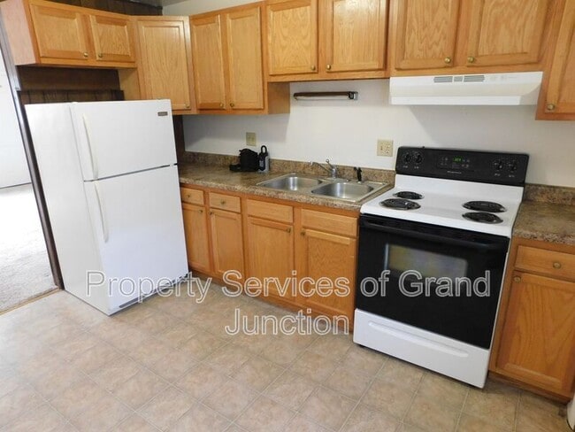 2855 Elm Cir - 2855 Elm Cir Grand Junction CO 81501 | Apartment Finder