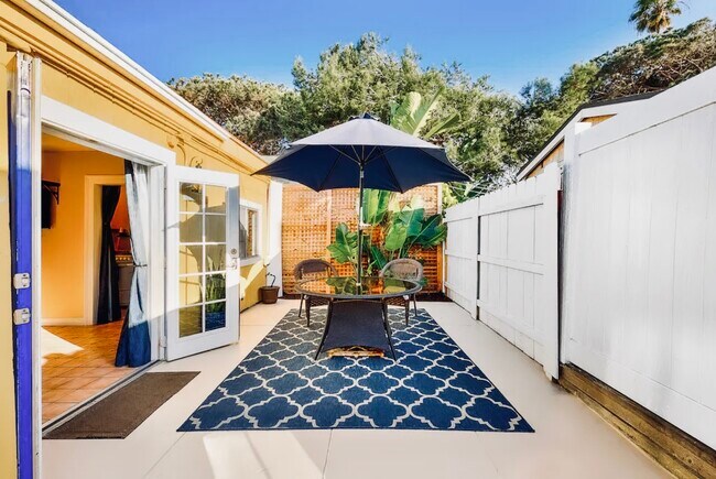 2015 Bacon St - 2015 Bacon St San Diego CA 92107 | Apartment Finder