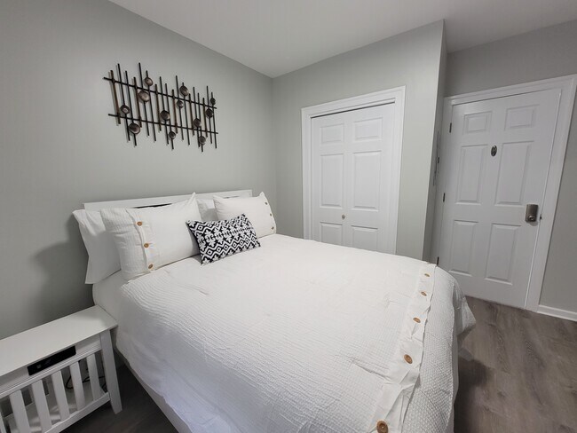 112 Van Block Ave - 112 Van Block Ave Hartford CT 06106 | Apartment Finder