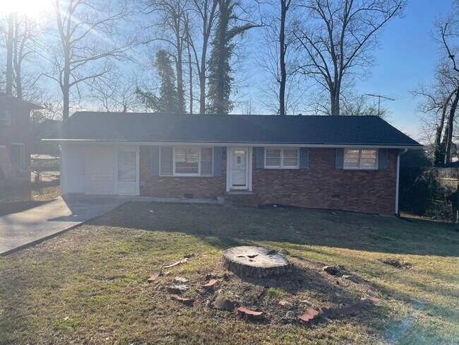 Clean ranch style home in quiet community ... - 5919 Meadowview Rd Rex ...