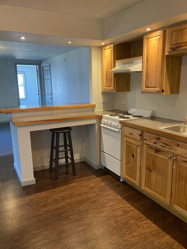 837 Poplar St - 837 Poplar St Williamsport PA 17701 | Apartment Finder