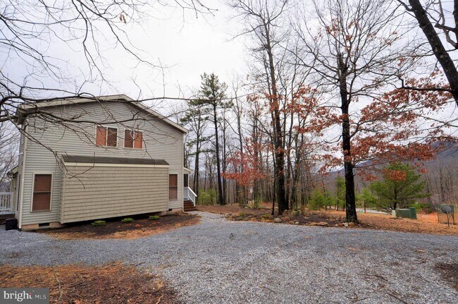 139 Lookout Ridge - 139 Lookout Ridge Hedgesville WV 25427 | Apartment ...