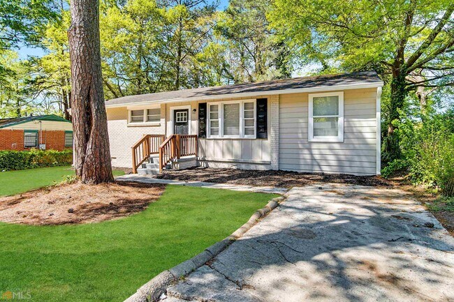 388 Belgarde Pl SE - 388 Belgarde Pl SE Atlanta GA 30354 | Apartment Finder