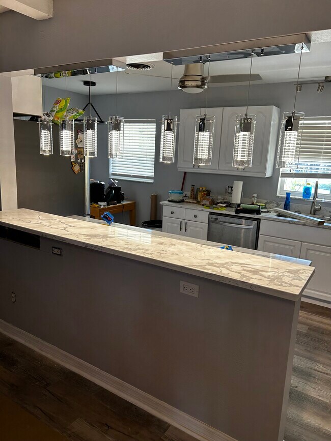 6884 22nd Way S - 6884 22nd Way S Saint Petersburg FL 33712 | Apartment ...