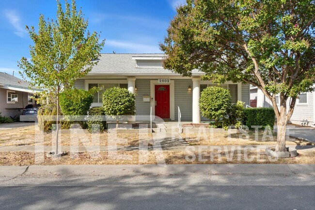Cozy Home with RV Access & Fruit Trees. - 2602 52nd St Sacramento CA ...