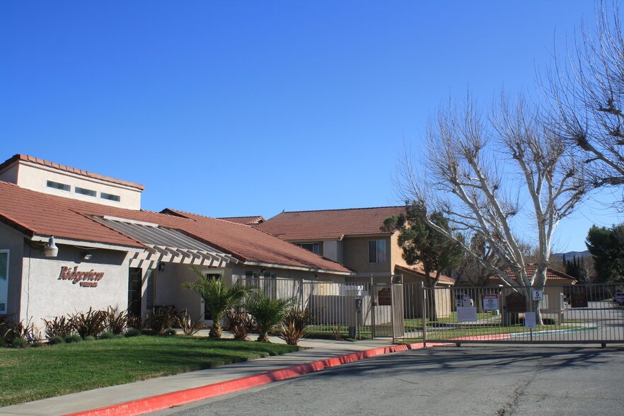 Ridgeview Village Apartments - 200 E Avenue R Palmdale CA 93550 ...