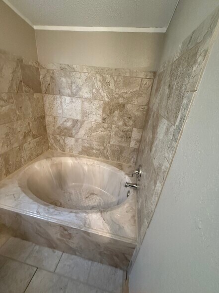 4611 Pond Dr - 4611 Pond Dr Amarillo TX 79118 | Apartment Finder