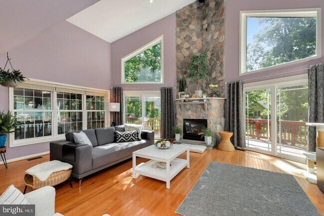 723 Lakeview Pkwy - 723 Lakeview Pkwy Locust Grove VA 22508 | Apartment ...