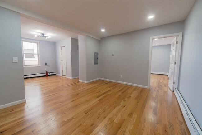 586 N 11th St - 586 N 11th St Newark NJ 07107 | Apartment Finder