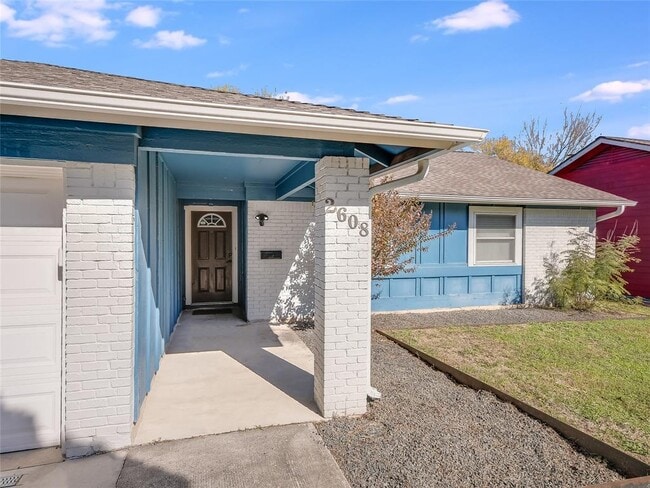 2608 Berkett Dr - 2608 Berkett Dr Austin TX 78745 | Apartment Finder
