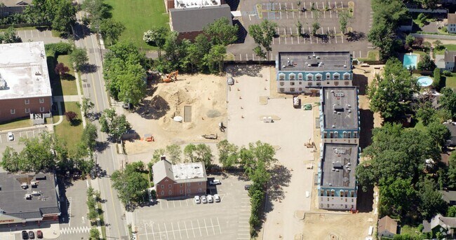 The Lofts at Maple & Main - 102 W Main St Smithtown NY 11787 ...
