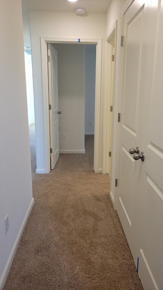 $750.00 Off First Month's Rent Move In....... - 149 Shafer Ave Merced ...
