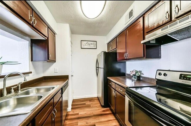 8100 Creekbend Dr - 8100 Creekbend Dr Houston TX 77071 | Apartment Finder