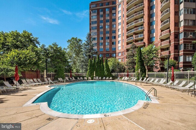 5802 Nicholson Ln - 5802 Nicholson Ln North Bethesda MD 20852 ...