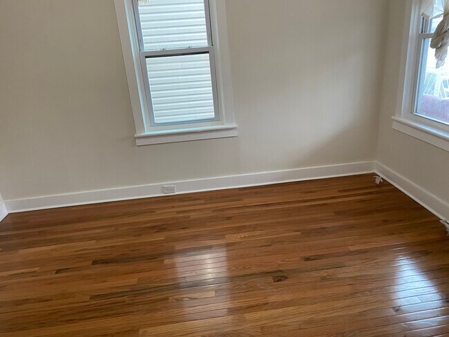 57 Crescent Ave - 57 Crescent Ave New Rochelle NY 10801 | Apartment Finder