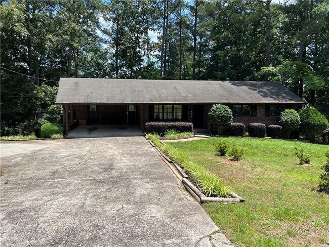 9675 Brumbelow Rd - 9675 Brumbelow Rd Alpharetta GA 30022 | Apartment ...