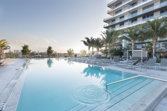 3585 NE 207th St - 3585 NE 207th St Miami FL 33180 | Apartment Finder